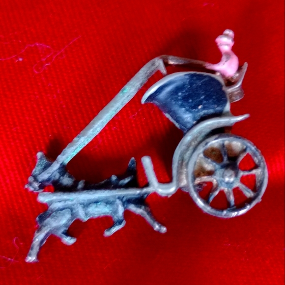 Jewelry | Vintage Carriage Pin | Poshmark